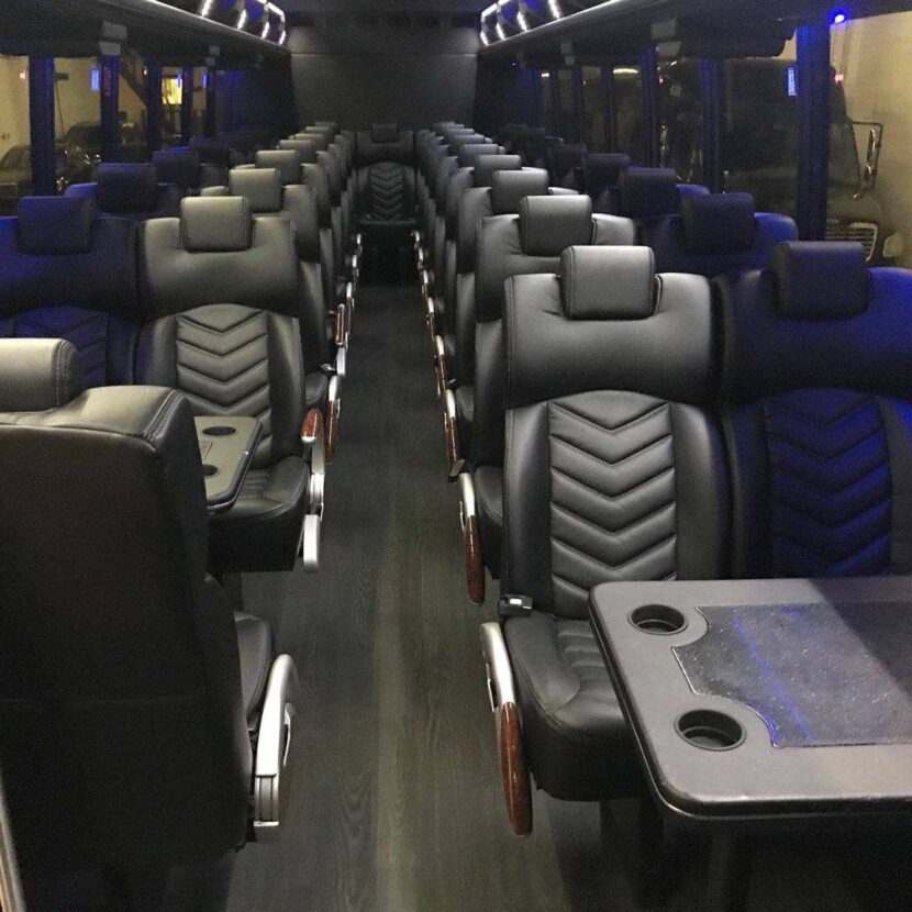 Mini Coach Bus 38 Passenger - Charter Bus Chicago