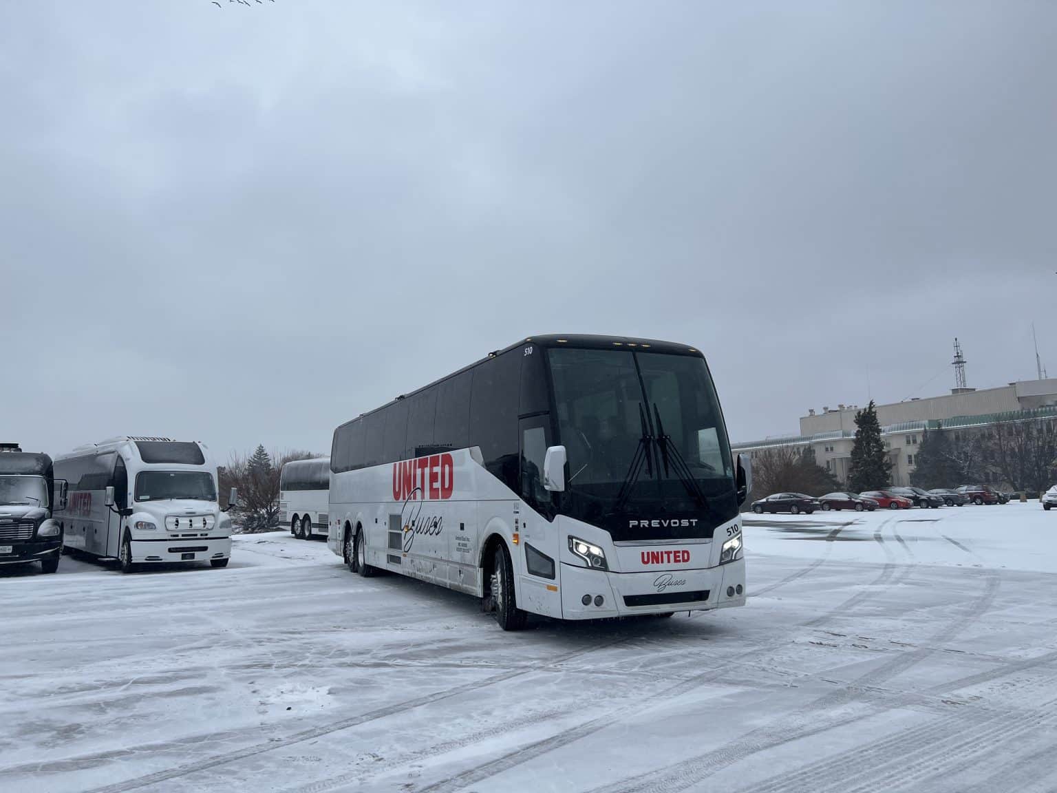 Des Plaines Charter Bus - Charter Bus Chicago